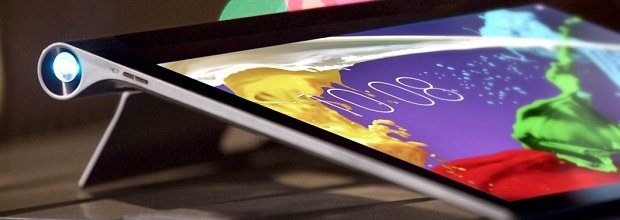 Projektoros óriástabletet mutatott be a Lenovo - HWSW